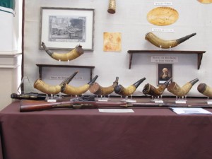 2008 CLA SHOW Horn Displays – BlackPowderMag.com